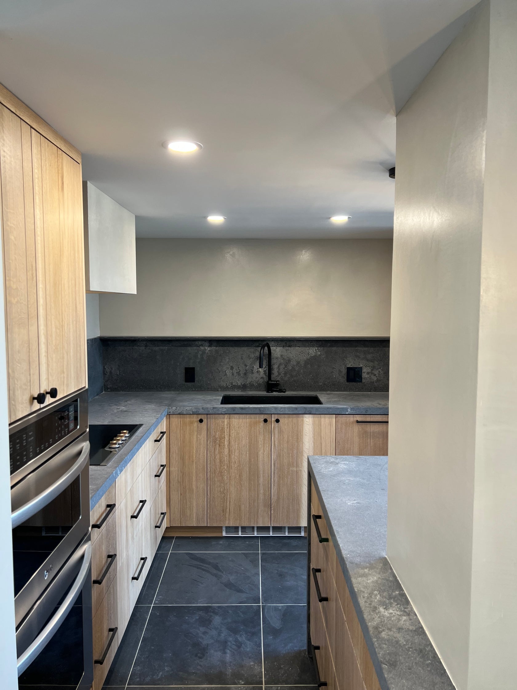 Concrete-look Decorative Venetian Plaster Fine – 5 Star Finishes Ltd